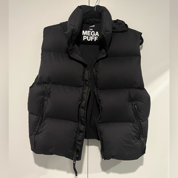 TNA | Jackets & Coats | Tna Mega Puff Vest | Poshmark